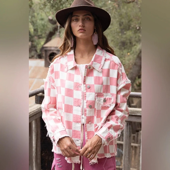 POL | Tops | Pol Pink White Checkered Frayed Raw Hem Oversized Denim ...
